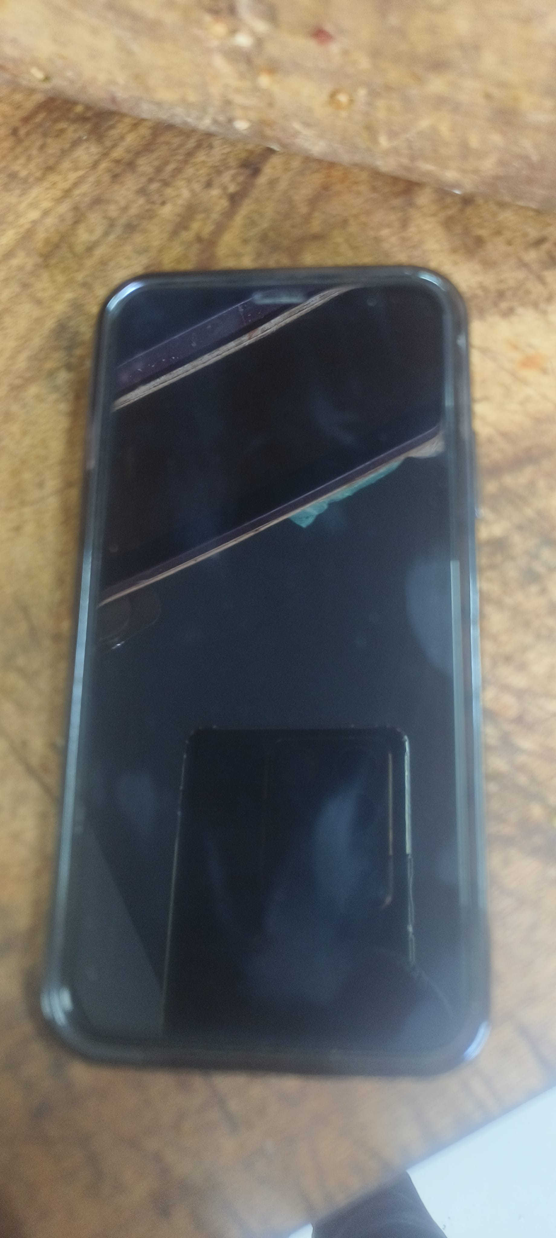 Buy Refurbished and Second Hand Apple iPhone XS Online at Cashify Store