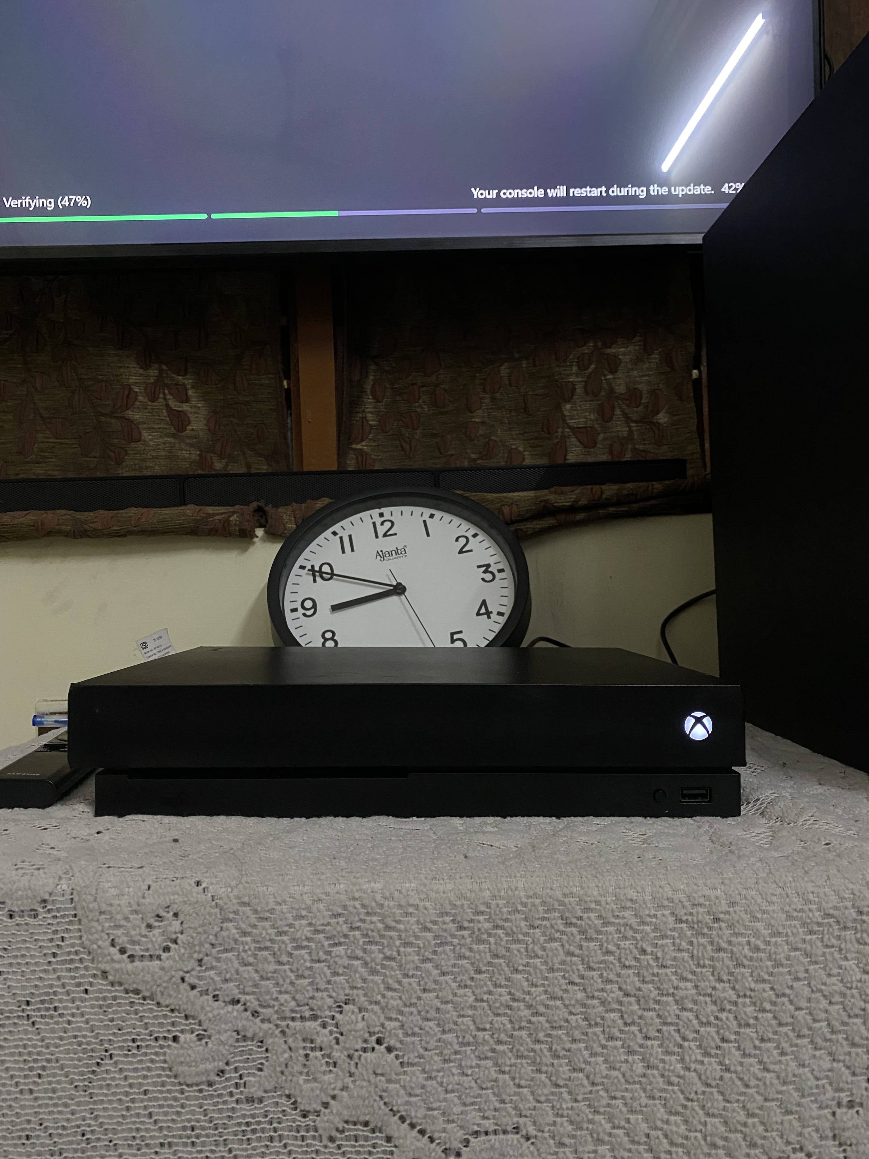 Buy Refurbished and Second Hand Xbox One X 1 TB Online at Cashify Store